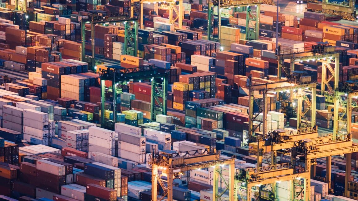 The Largest Ports In The UK | Shoreside Maritime Training