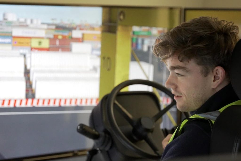 What is a Merchant Navy Chief Officer/First Mate? | Shoreside Maritime ...